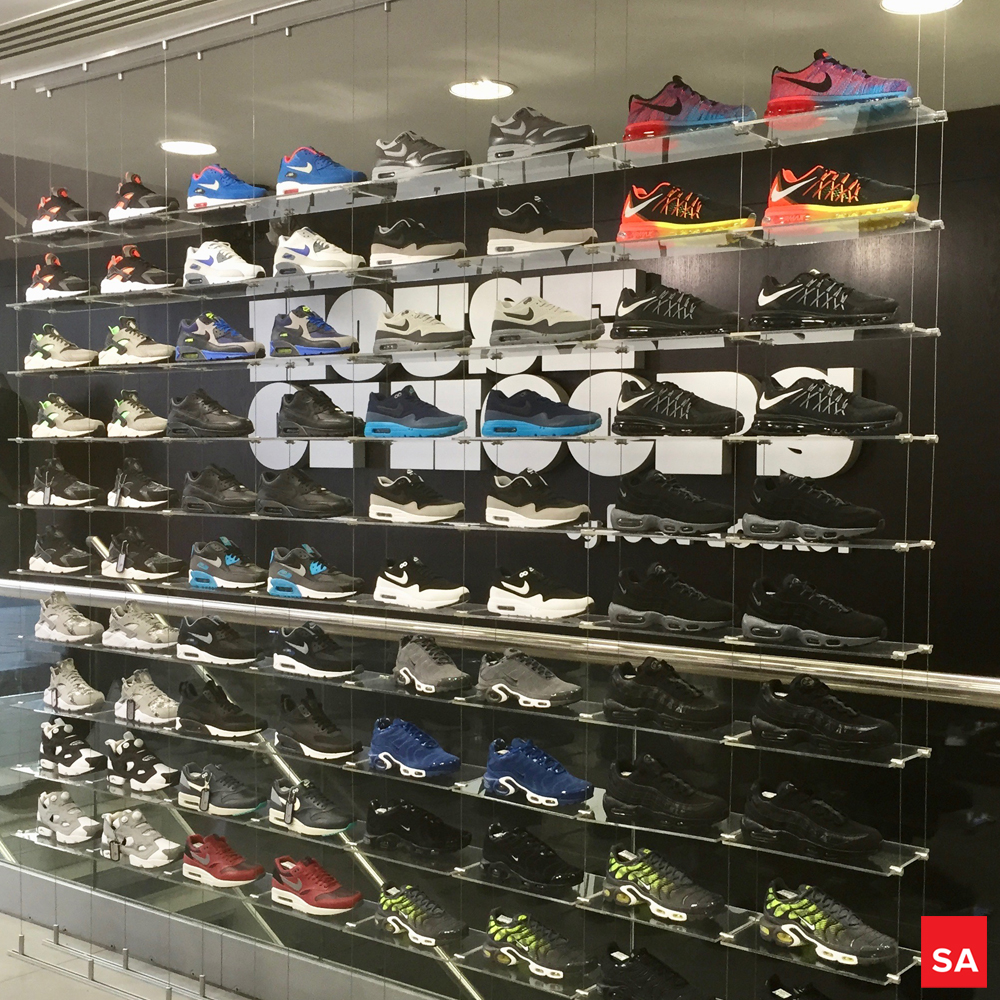 Single Sided Shelf Support - Cable Hanging Systems - Display Hardware